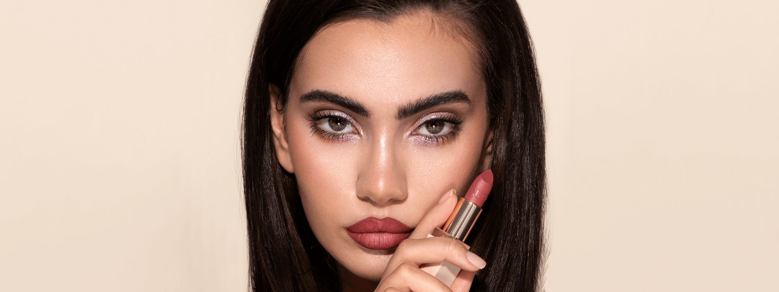 Nuoderm – Ingrijire Esentiala a Pielii | NUO – Gama de Makeup Premium